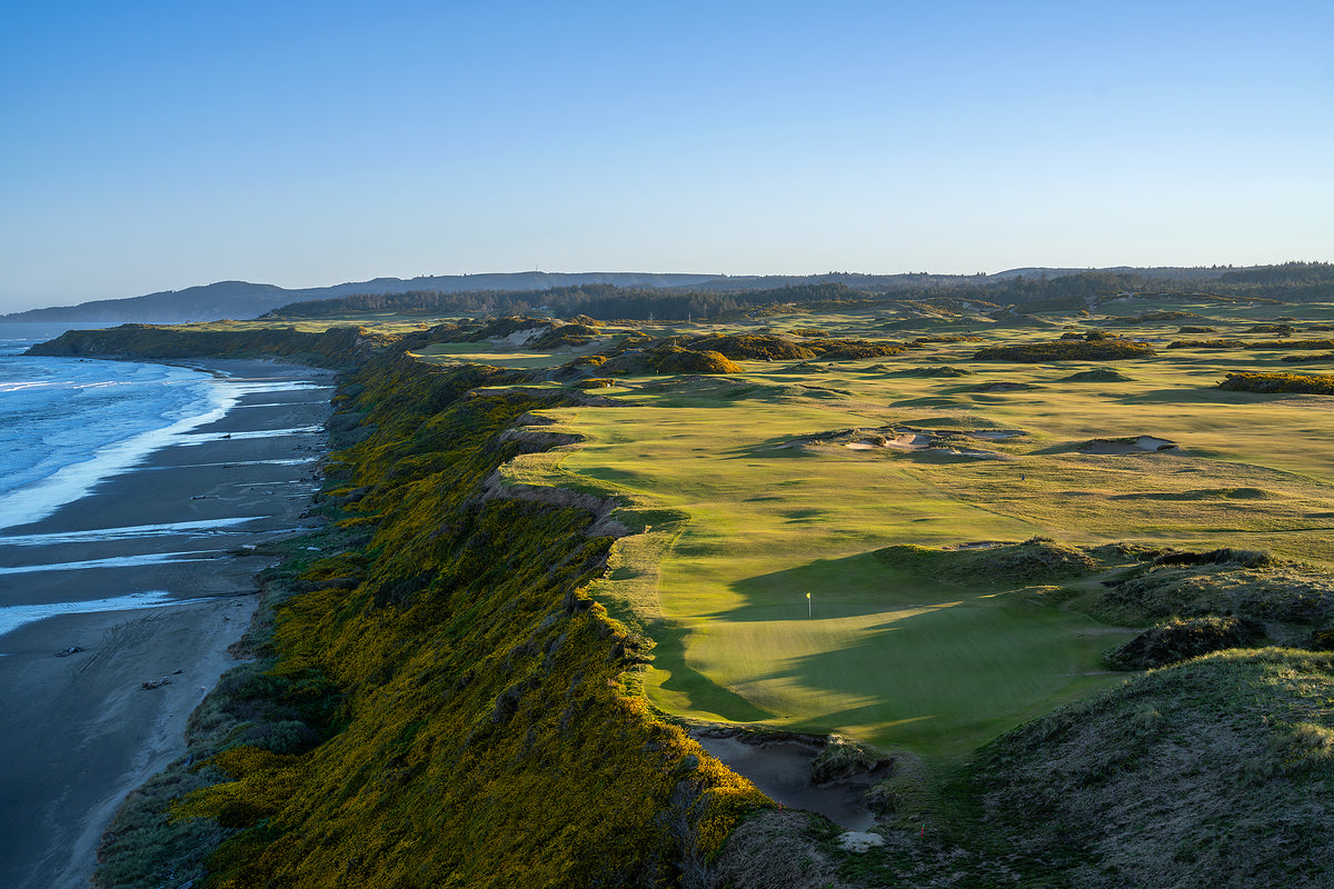4th Hole, Pacific Dunes – Evan Schiller Photography